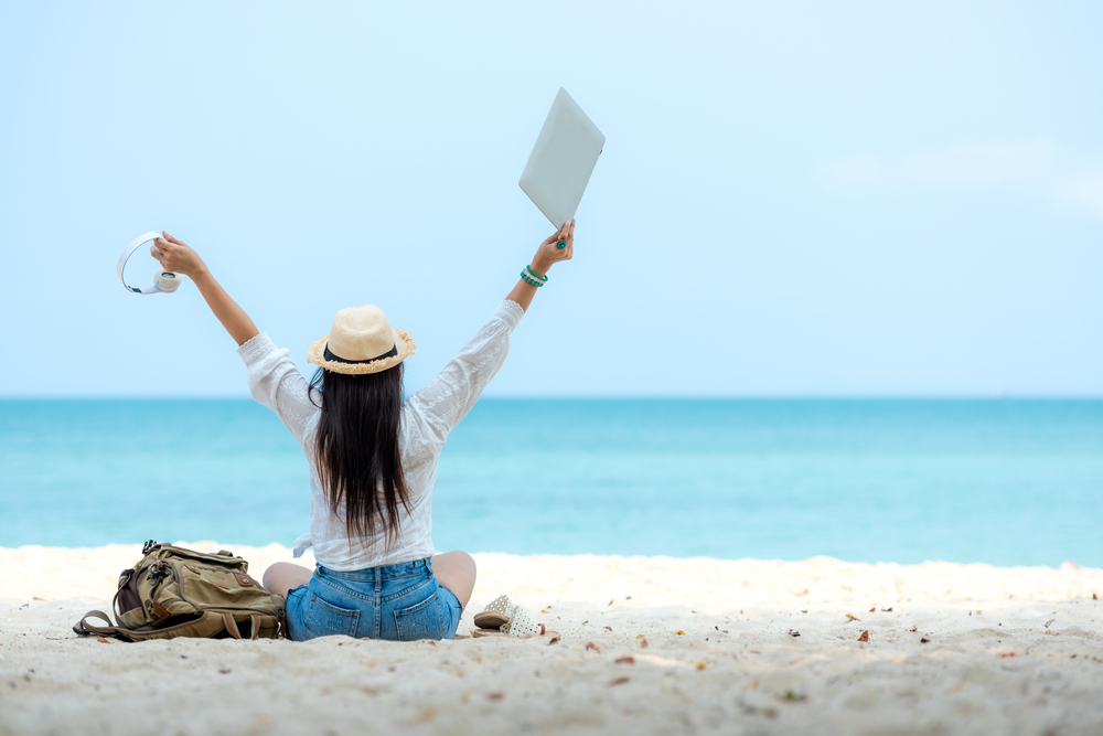 Study & Work with a Beachside View || WFH in Sunny Florida | Portofino ...